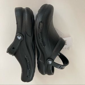 CROCS | Shoes | Crocs Unisex Specialist Enclosed Unisex Clogs | Poshmark